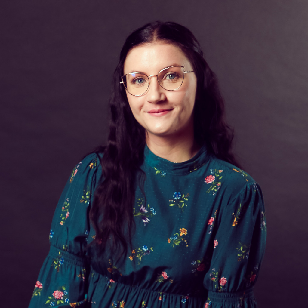 Selina Grade - Product Management SAP S/4HANA Sustainability - SAP | XING