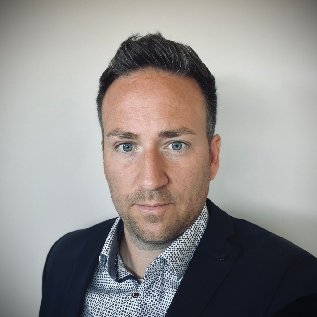 Daniel Caputo: Ausbildung und Berufserfahrung | XING