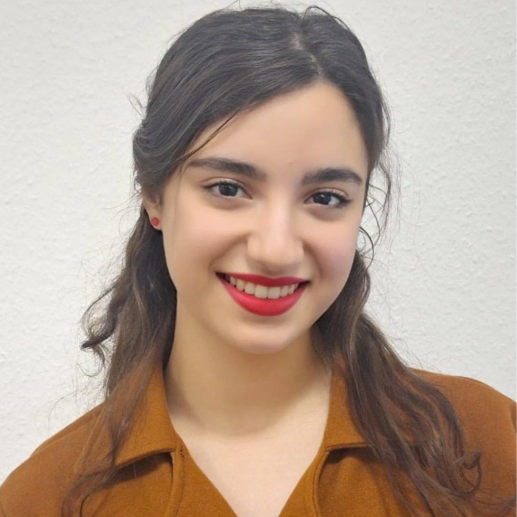 Sanae Essafi - Maschinenbauingenieurin - Daimler Truck AG | XING