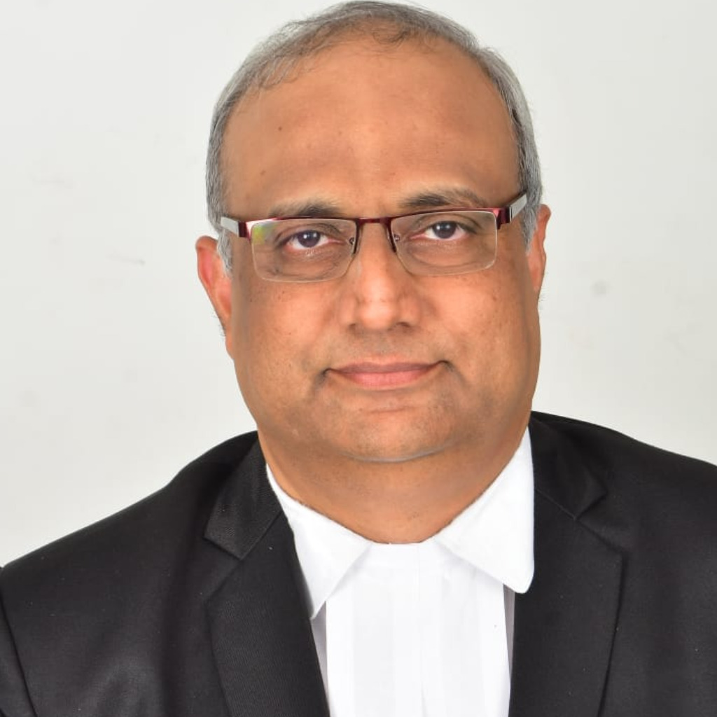 Alfredo Ferrufino's Instagram, Twitter & Facebook on IDCrawl