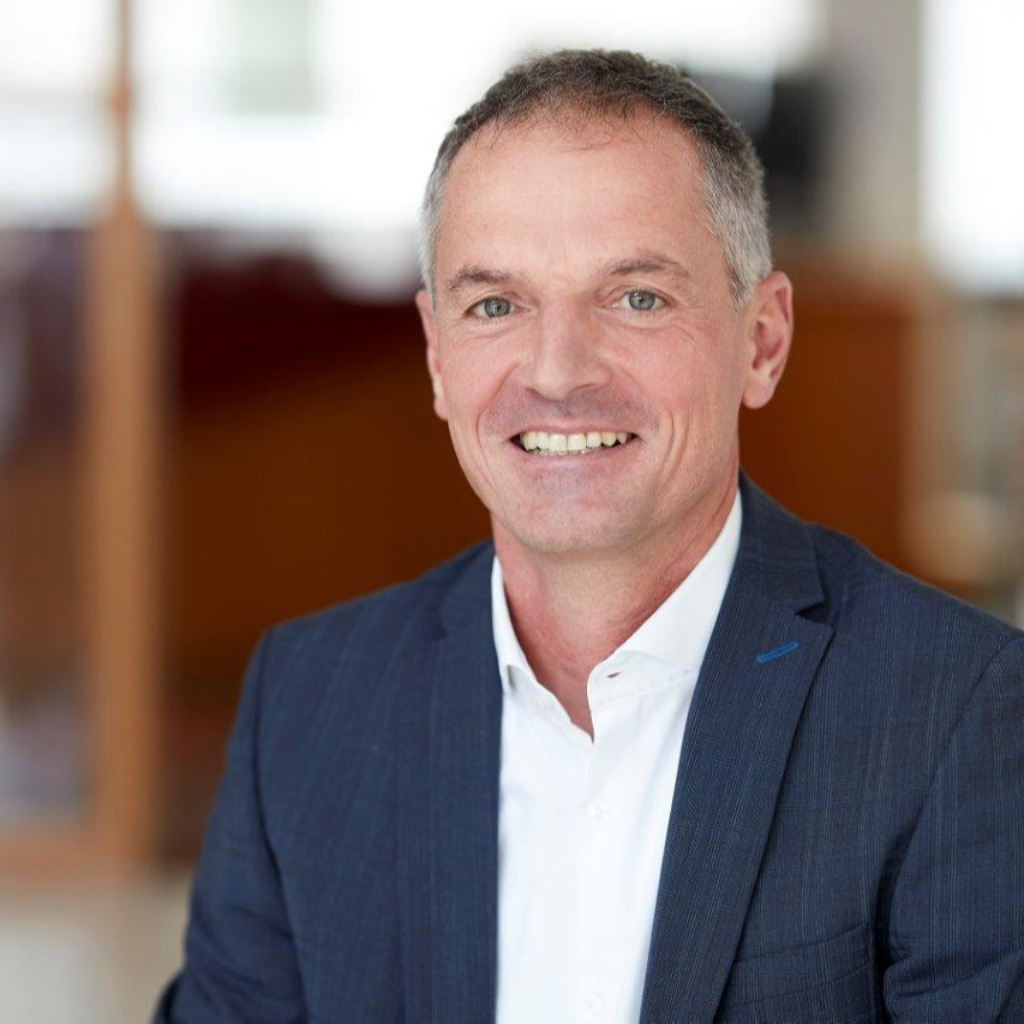 Joachim Roth - Prokurist - Leiter Risikomanagement & Placement SACH ... Joachim Roth - Prokurist - Leiter Risikomanagement & Placement SACH ...