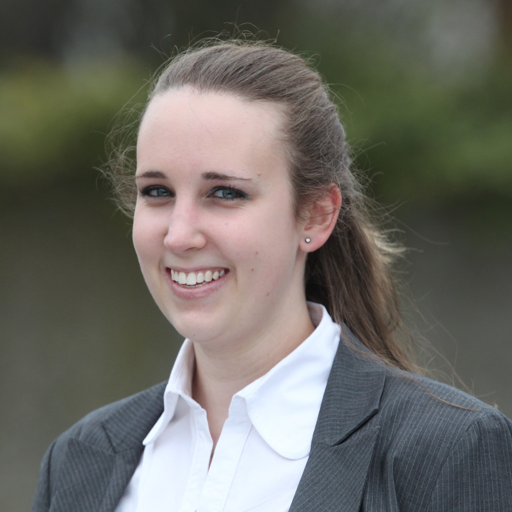 Julia Rathke - Assistent der Geschäftsleitung - UNIBERG GmbH | XING