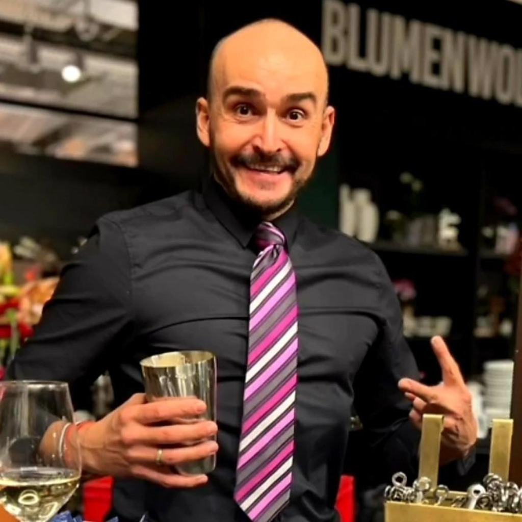 Mike Schumann - Inhaber - mike el barista | XING