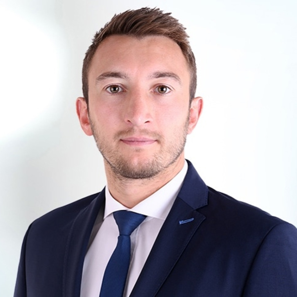 Daniel Schlund's Instagram, Twitter & Facebook on IDCrawl