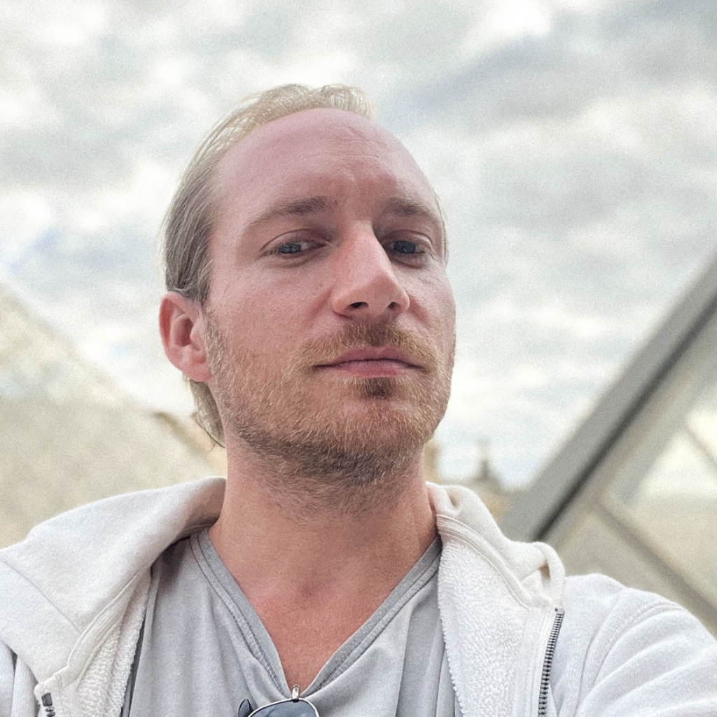 Daniel Schmidt - Motion Designer, Art Director & Creative Mind ...