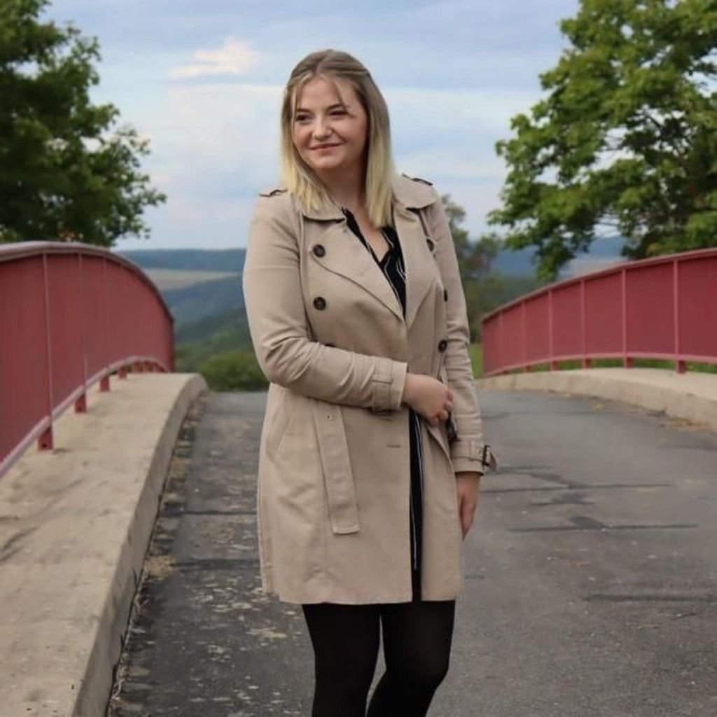 Anja Mehlhase - Gesundheits- und Krankenpfleger - Klinikum Stuttgart | XING