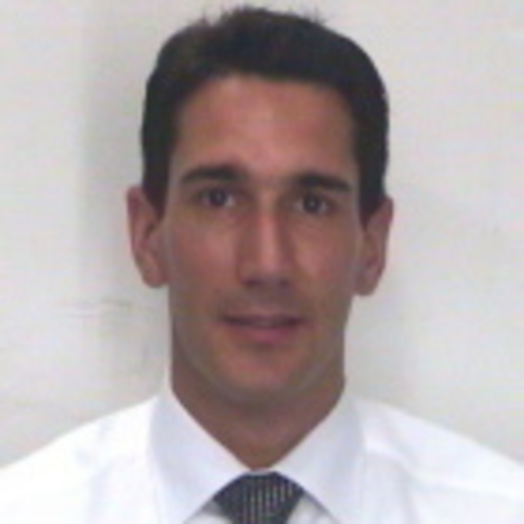 Thomas Gessner - Structured Products Sales - Wealth Investor Solutions ...