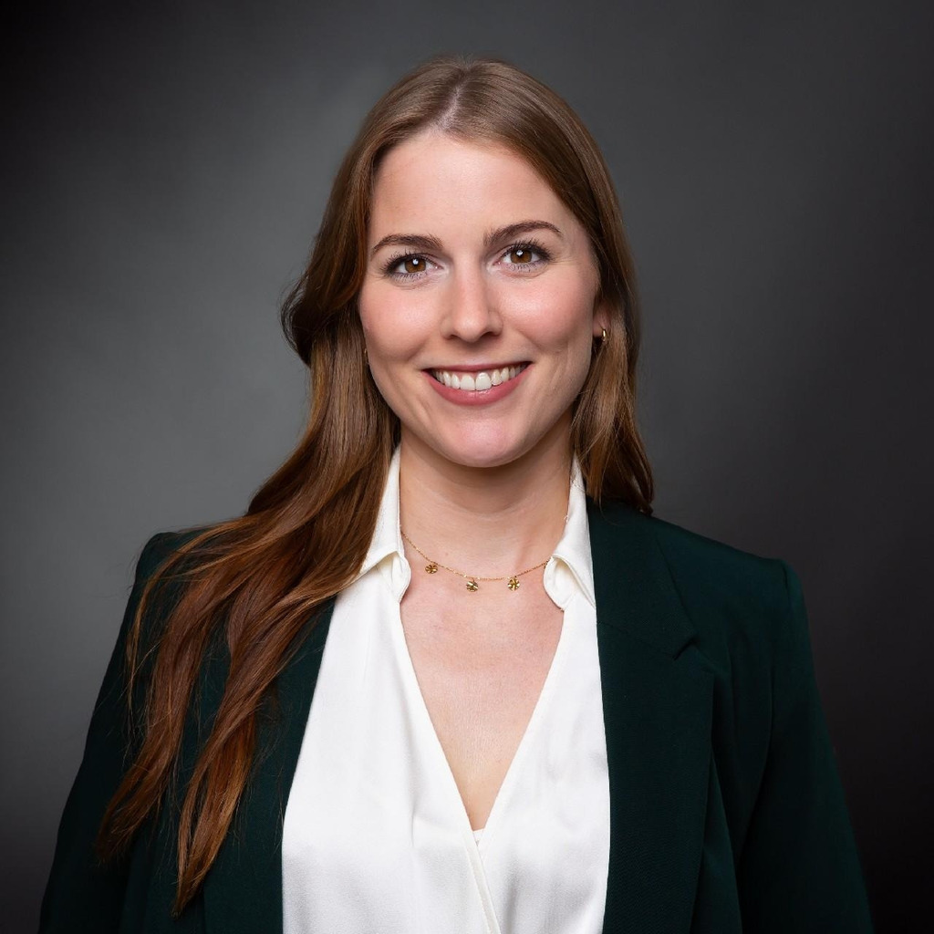 Lisa Katharina Stengg - Direktionsberaterin bAV - ALH Gruppe | XING