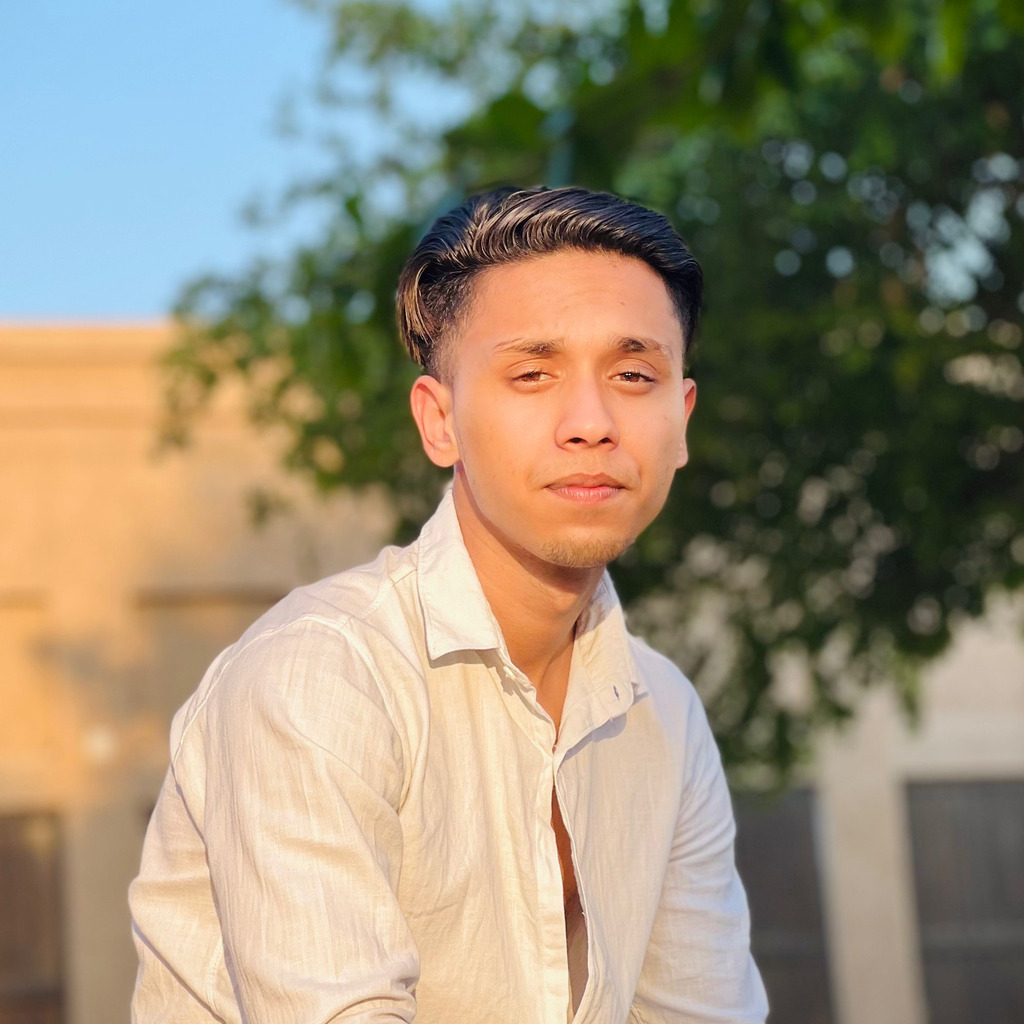 Rabin Bhattarai - Barista/waiter - Shadows restaurant and cafe | XING