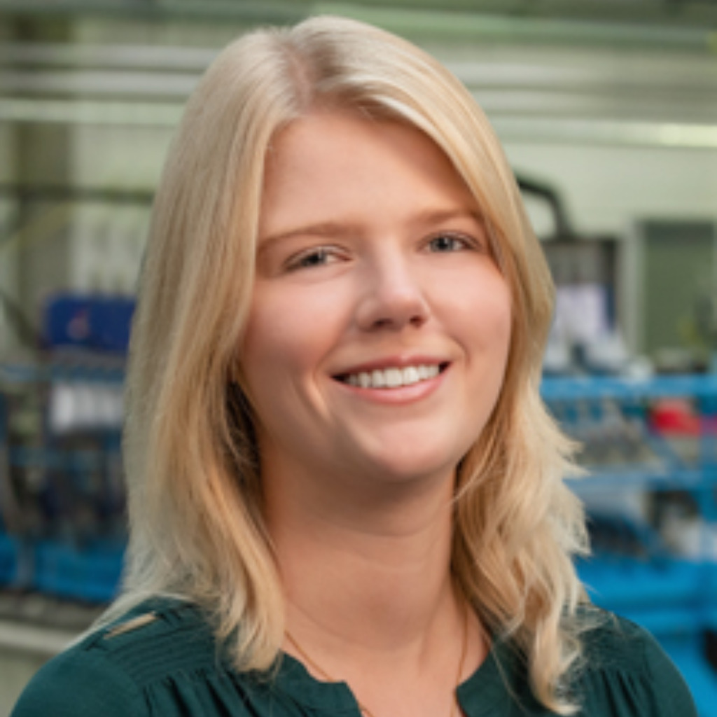 Carolin Cyron - Werkstoffprüferin - Leibniz-Institut für ...