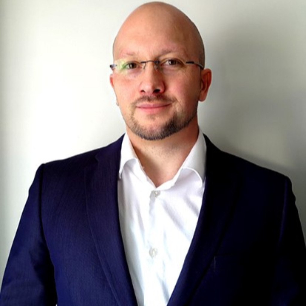 Benjamin Gabler - Regionalbetreuer Service Materialumschlaggeräte - Sennebogen Maschinenfabrik ...