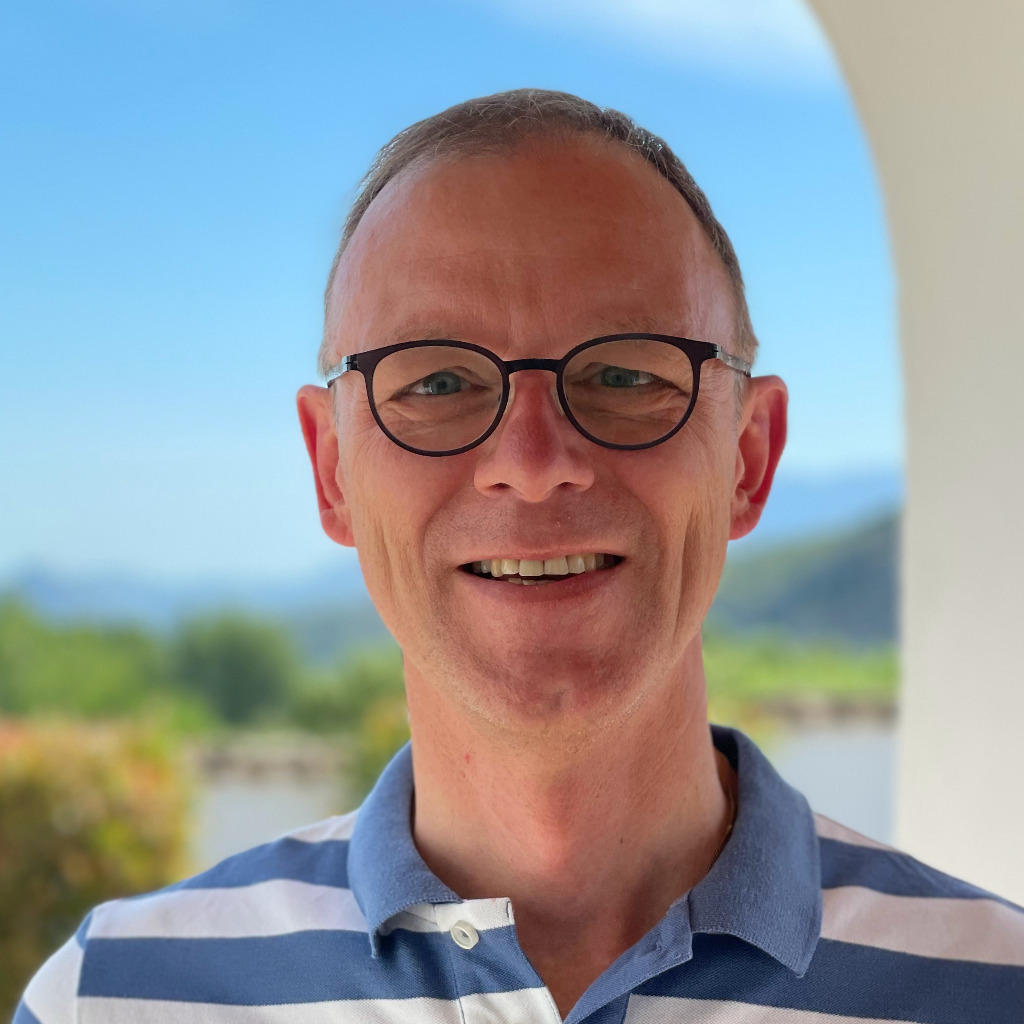 Volker Brenner - Senior Manager I Digital Marketing Strategy ...