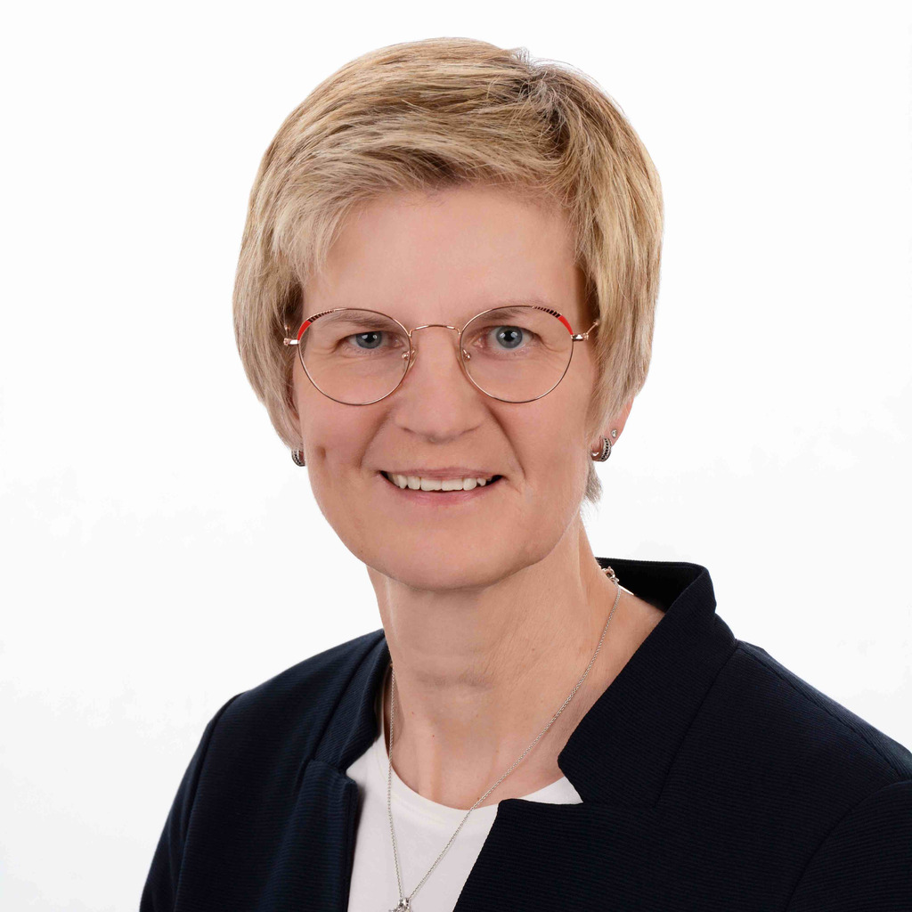 Dagmar Koslowski - Junior Advisor - Deutsche Post DHL Real Estate ...