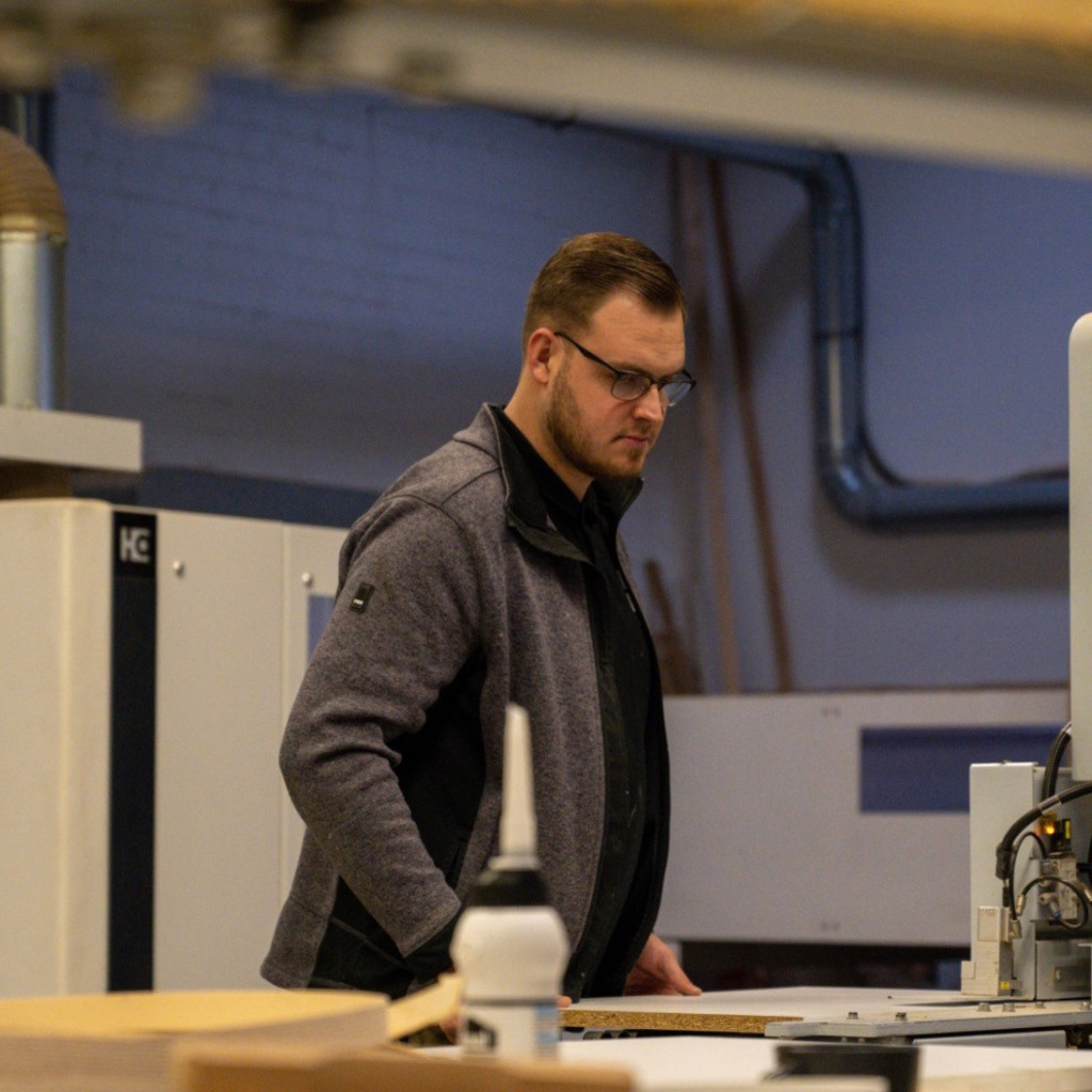 Sebastian Stommel - Projektmanager - Interiors manufactum & Design GmbH ...