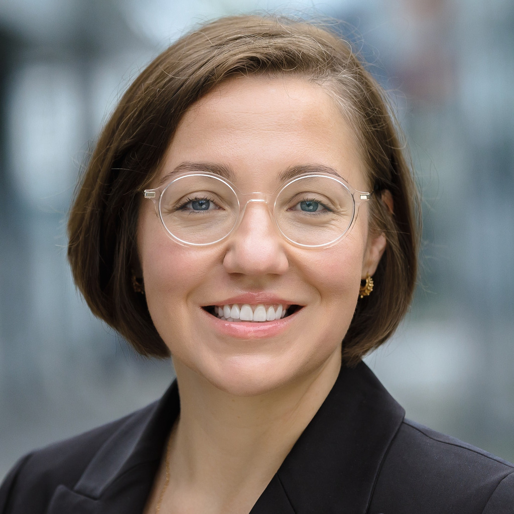 Maria Kozlova - Certified Compliance Professional - Frankfurt School of ...