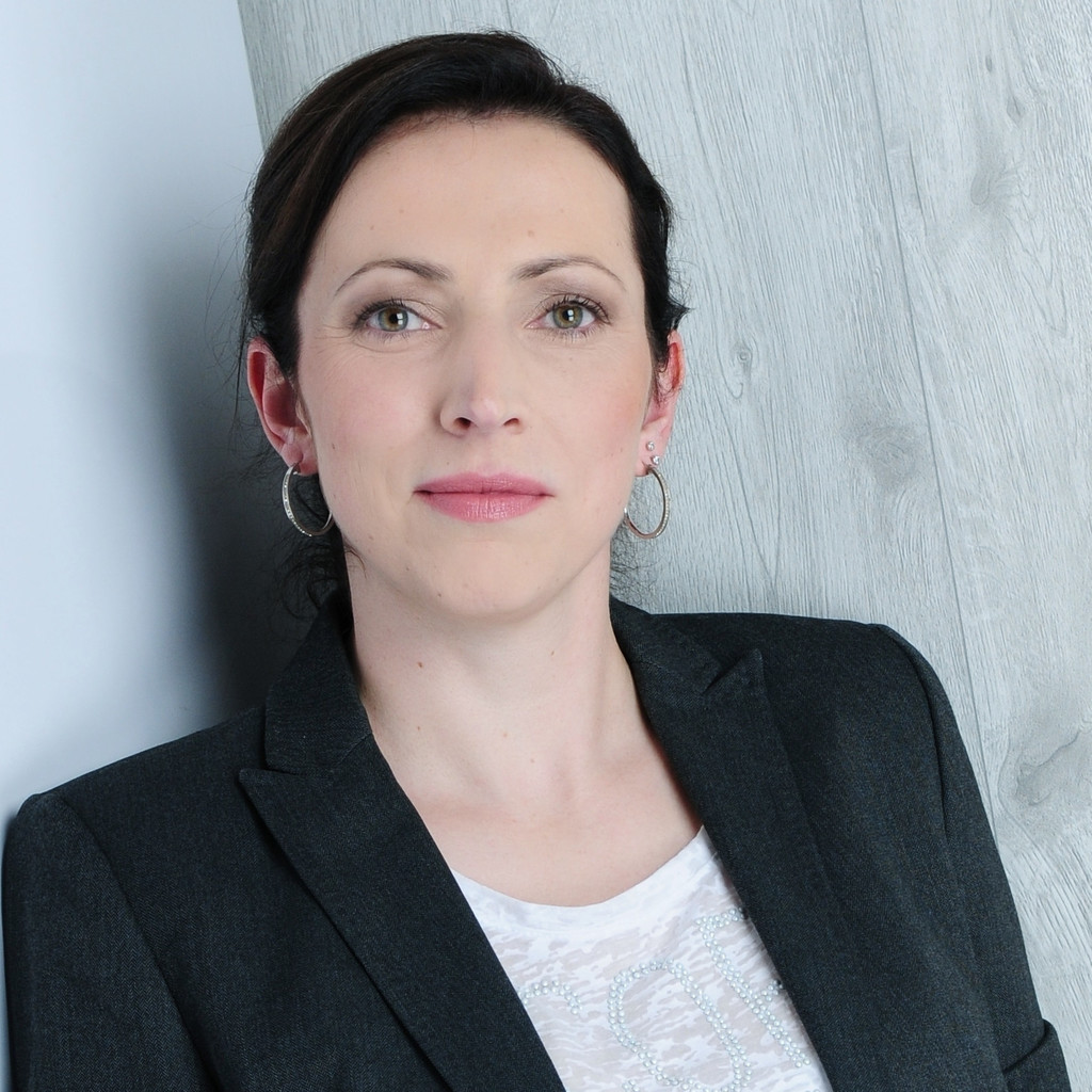 Jessica Piel's Instagram, Twitter & Facebook on IDCrawl