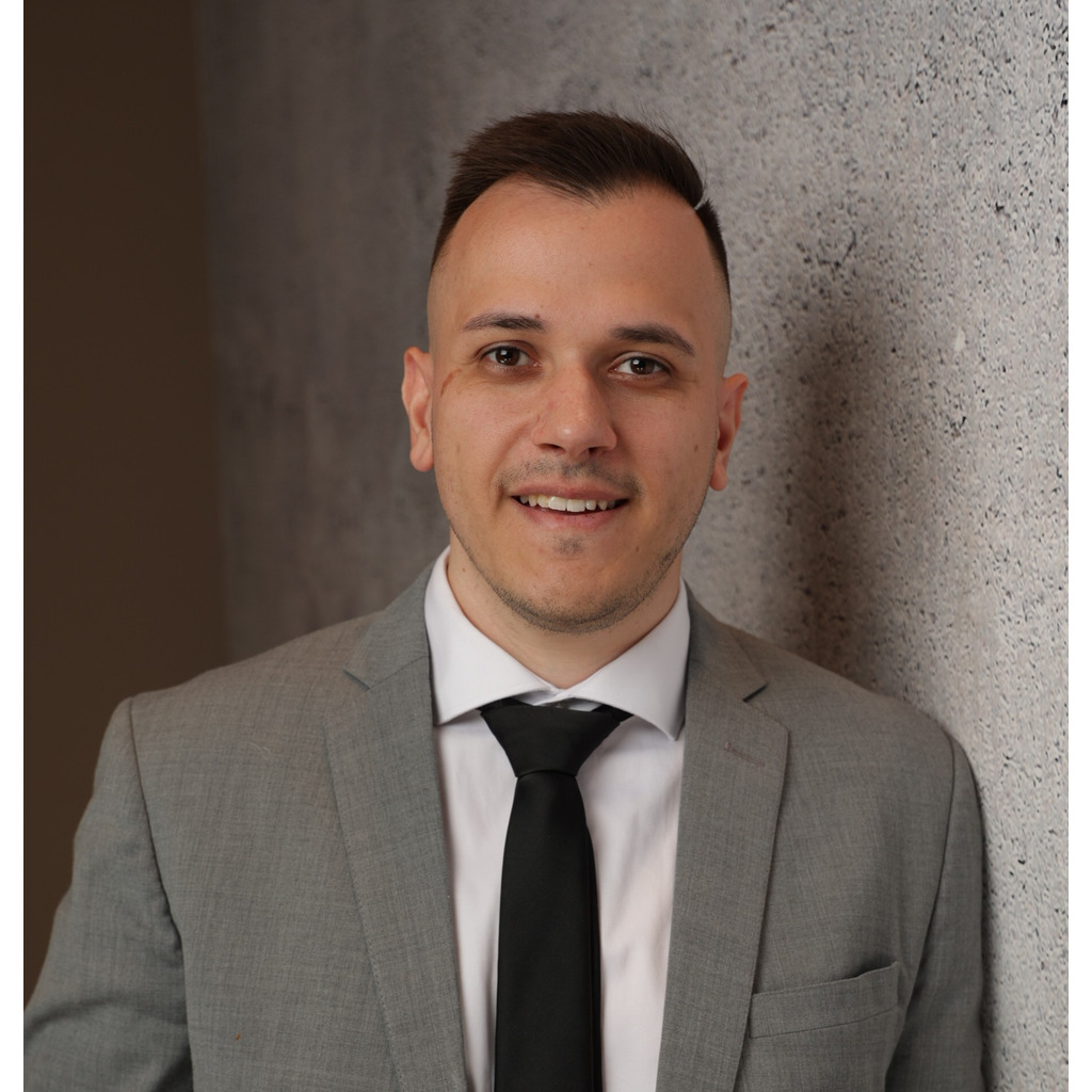 Giuseppe Vela Júnior: The Brazilian Football Maestro