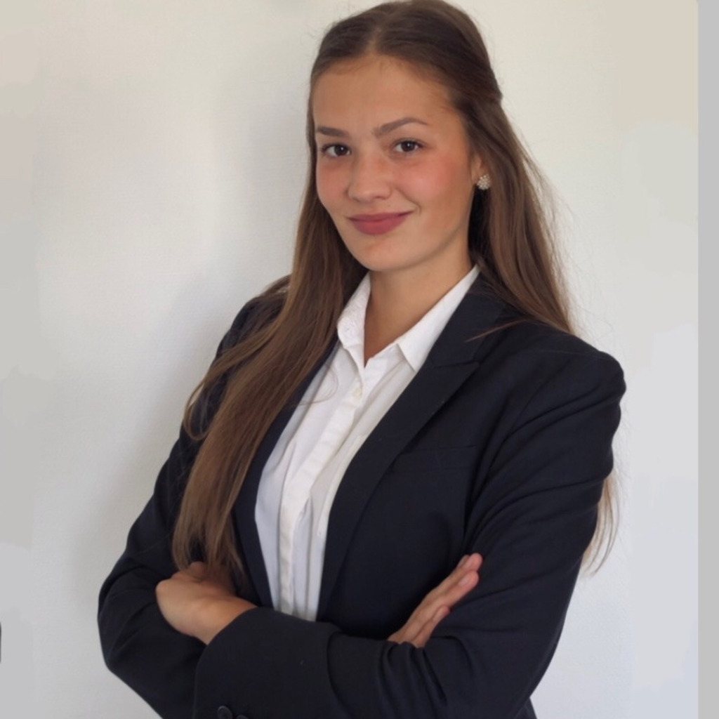 Antonia Klein - Fachgruppenleitung Finanzen - Stadt Strausberg | XING