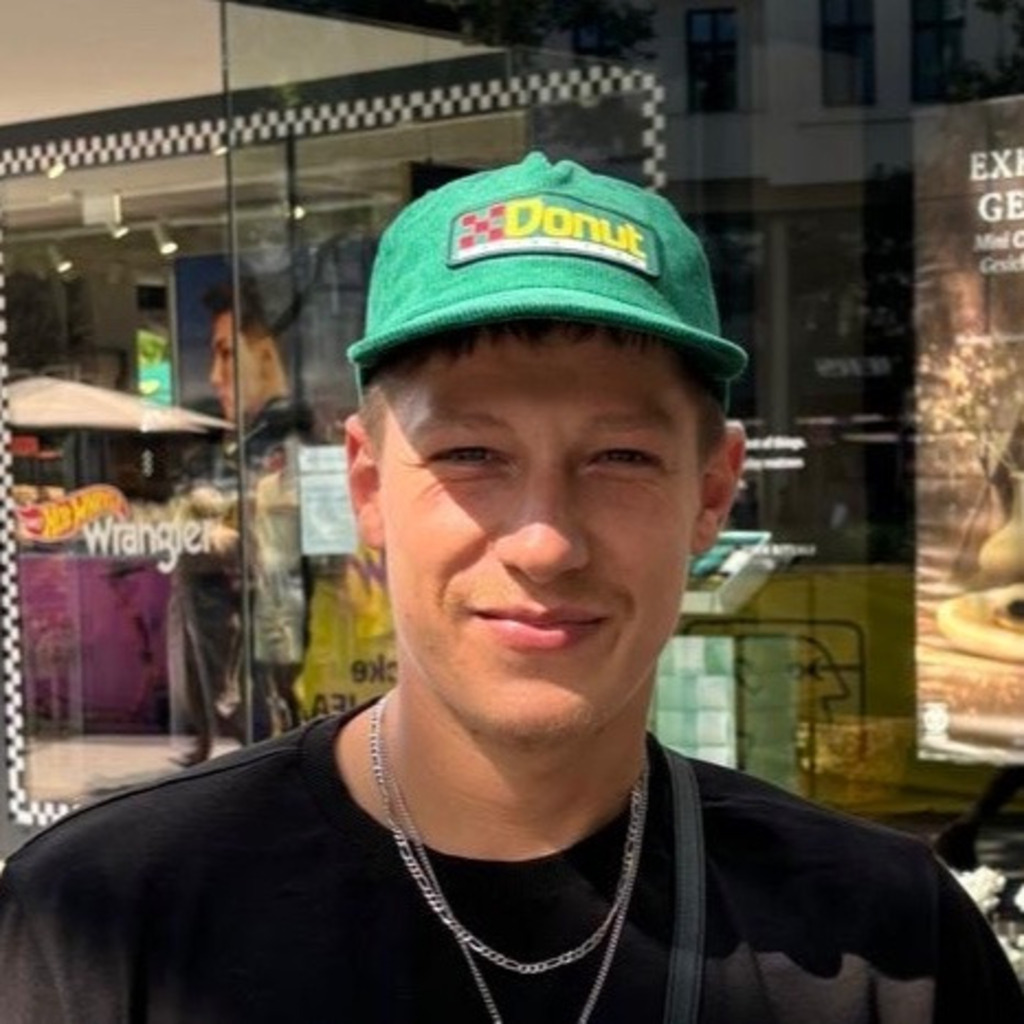 Lasse Eickhoff - Fitnesstrainer - Eickhoff Sports UG | XING