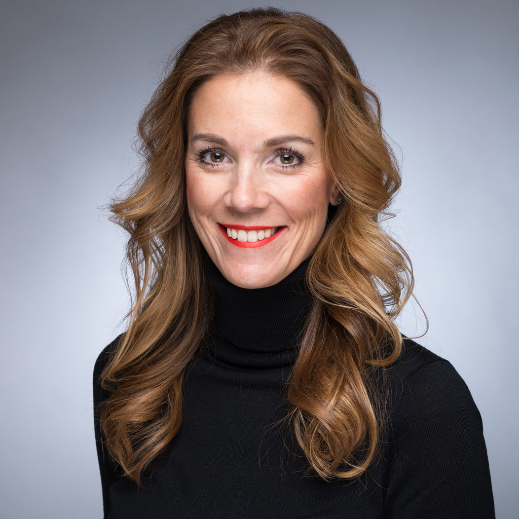 Anita Maria Senn-Muff - Chief Financial Officer (CFO) - arigani holding ...