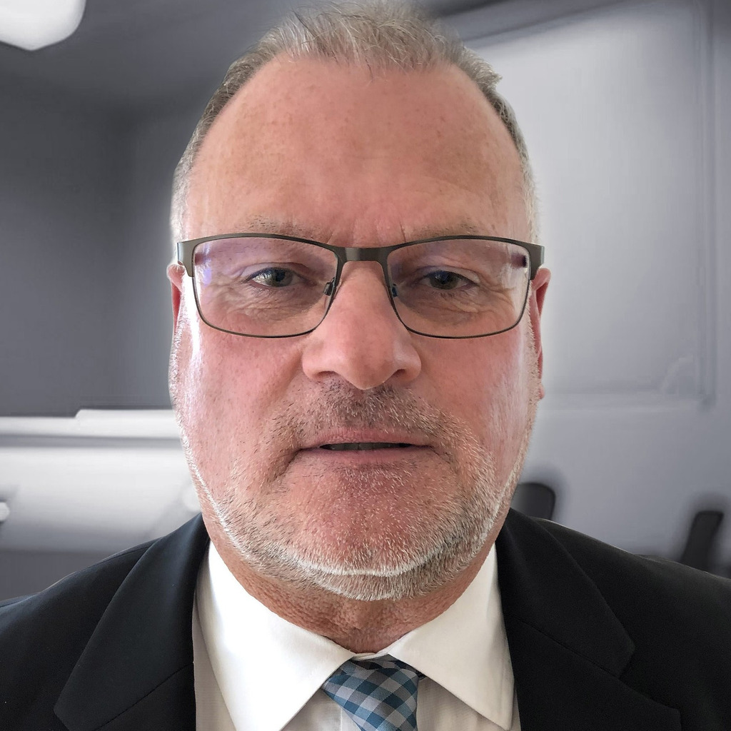 Michael Eisbach - Prokurist / Vertriebsleiter - IVS - Industrievertrieb ...