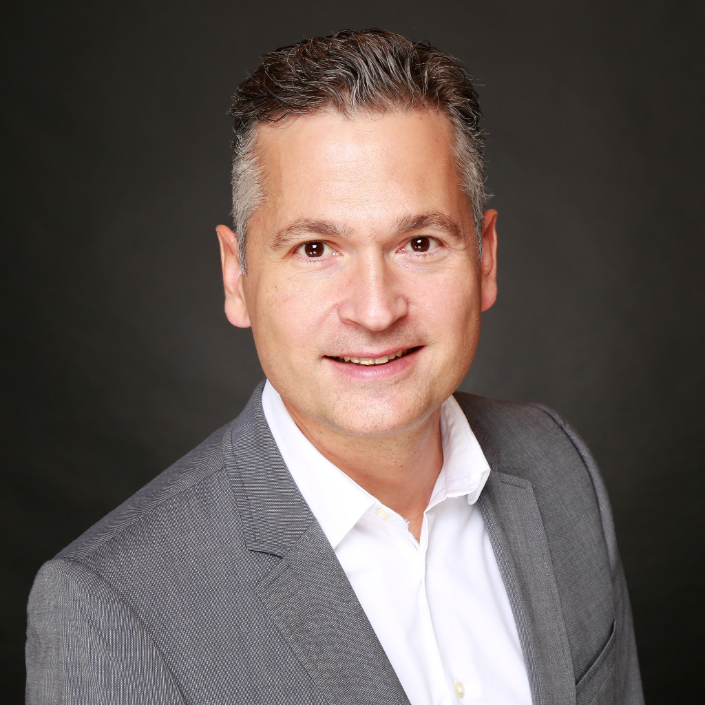 Robert Minov - Partner / Executive für Data & Analytics | ESG | Life ... Robert Minov - Partner / Executive für Data & Analytics | ESG | Life ...