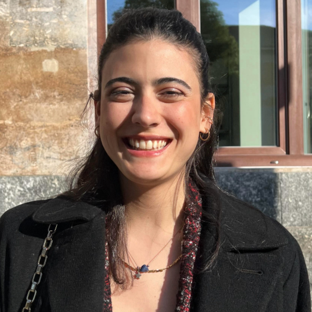 Mine Gunduz: Ausbildung und Berufserfahrung | XING