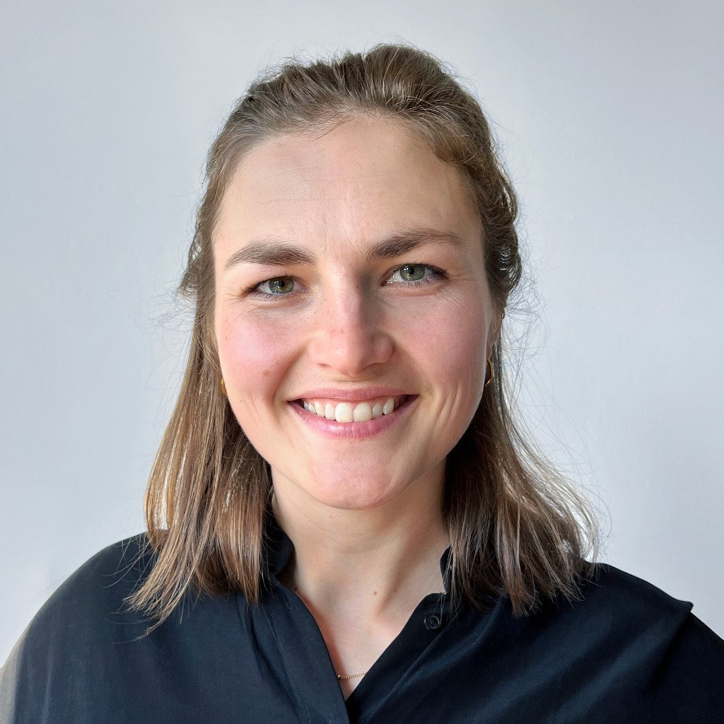 Alexandra Lewandowski's Instagram, Twitter & Facebook on IDCrawl