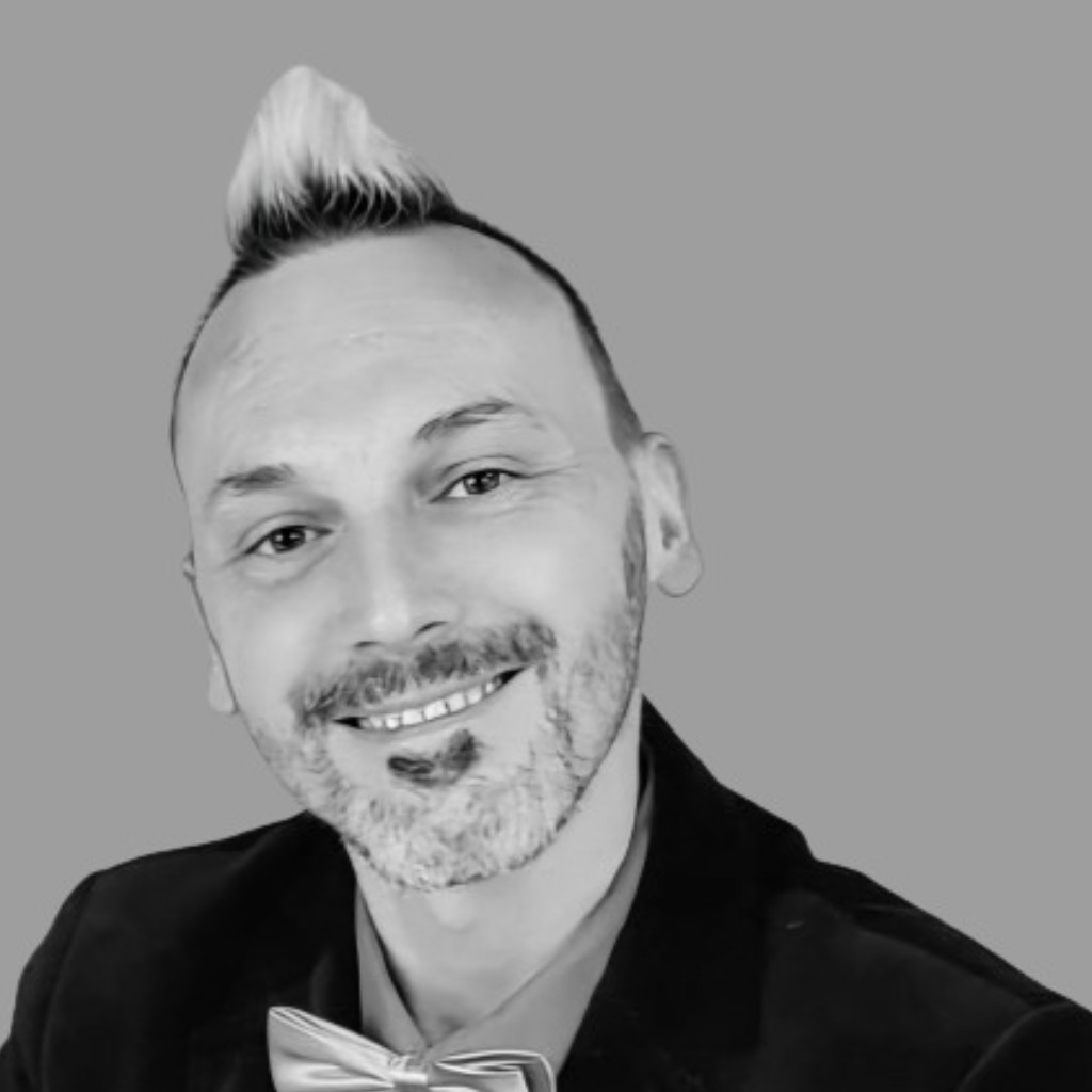 Jennifer Ptak's Instagram, Twitter & Facebook on IDCrawl