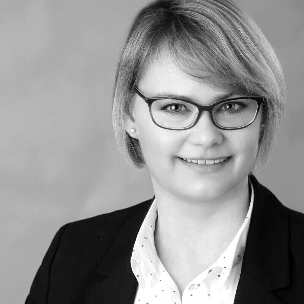 Sandra Pfaffenzeller - Notariatssekretärin - Notare Dr. Leiss und Dr ...