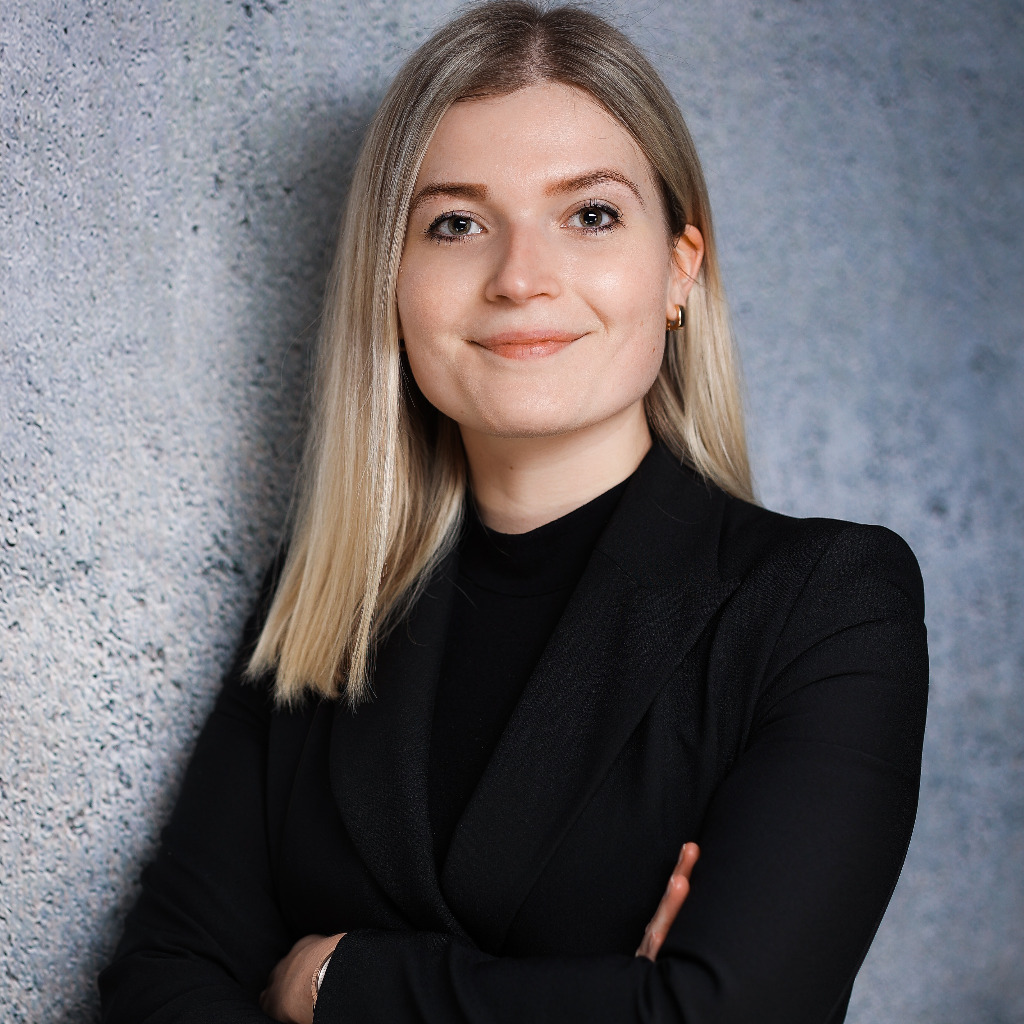 Charlotte Weber - Recruiting und Personalmarketing - Autohaus-Gruppe ...