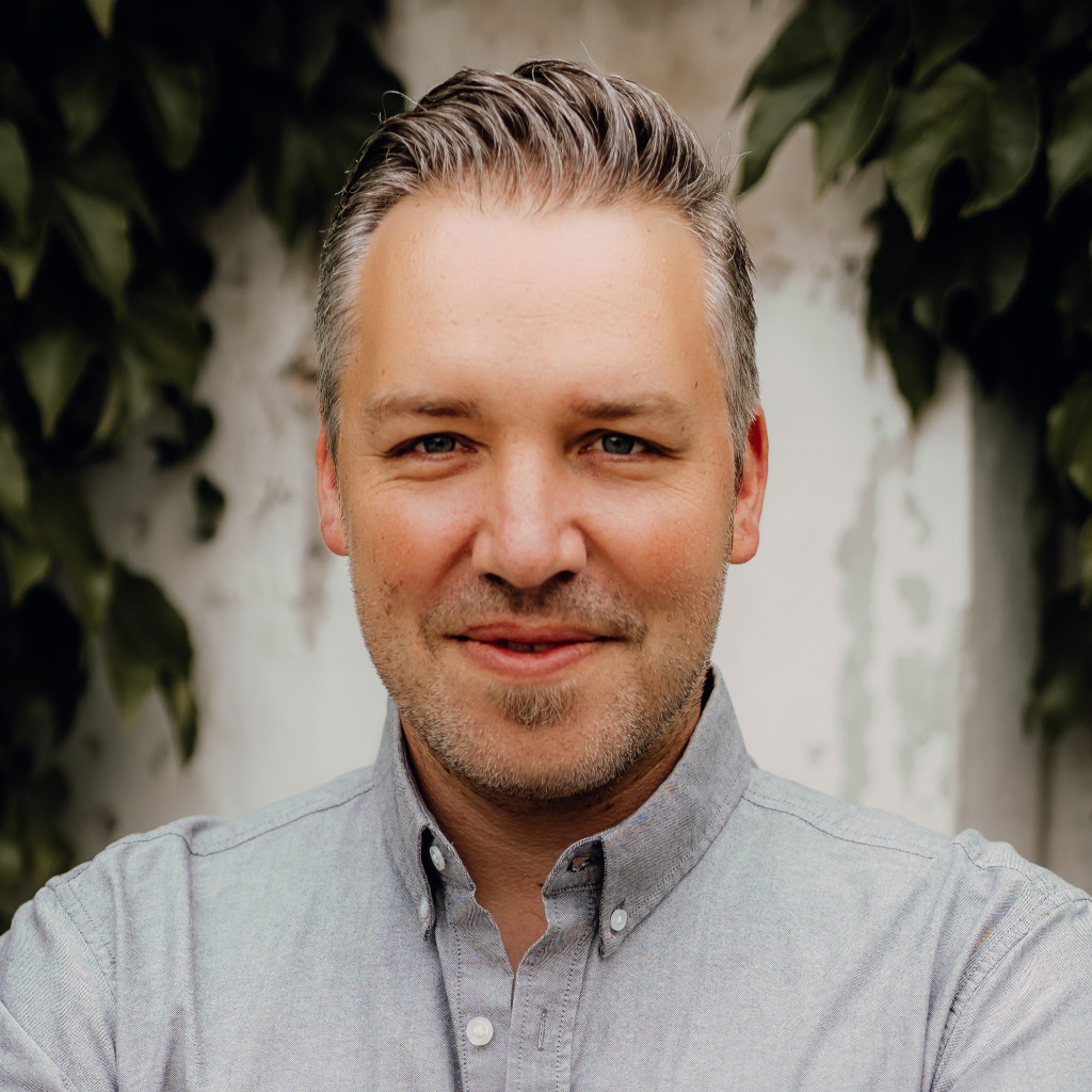 Philipp Heusinger - Teamleiter Data & Analytics - s.Oliver Bernd Freier ...