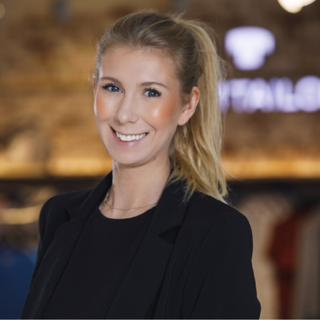 Laura Thiem - Specialist Design - TOM TAILOR GROUP | XING