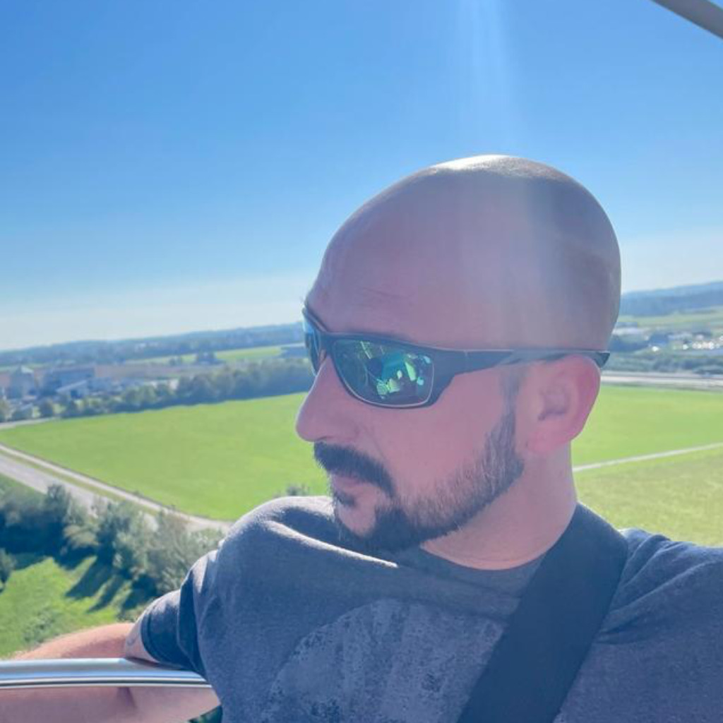 Christian Rühl - Inhaber - INTARGET | XING