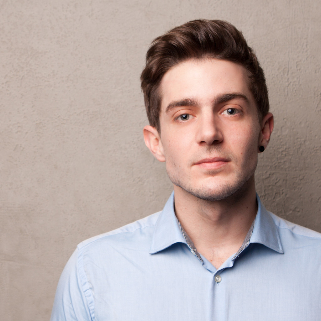 Victor del Campo - Senior Software Engineer - DigitalService GmbH des ...