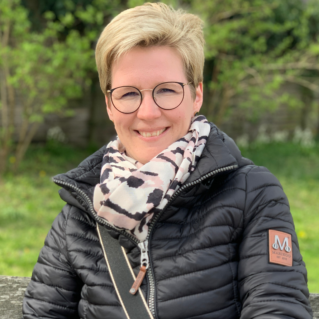 Andrea Hoffmann - Mitarbeiter Kreditcontrolling - Volksbank Hellweg eG | XING