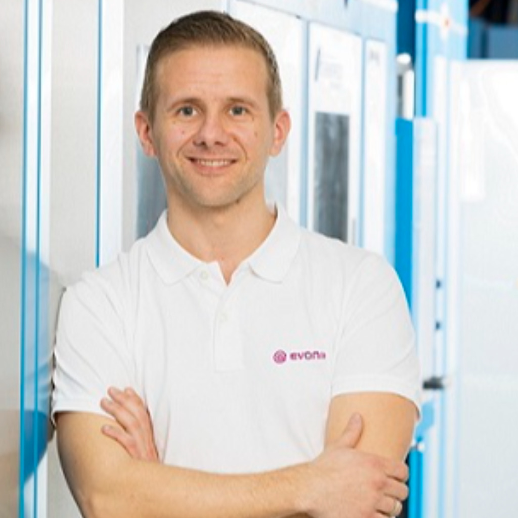 Daniel Bangert - Mitarbeiter Hochdurchsatzforschung - Evonik Industries ...