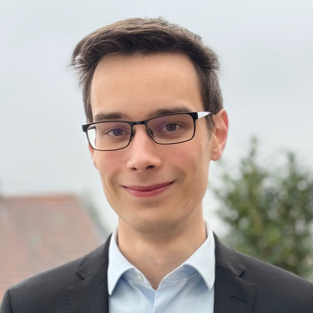 Jakob Schraß - Sachbearbeiter Personal - Alois Omlor GmbH | XING