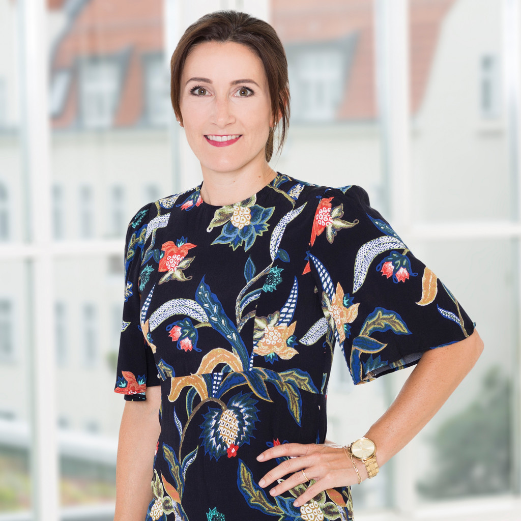 Julia Stern - Managing Director Digital First, Google Germany - Google ...