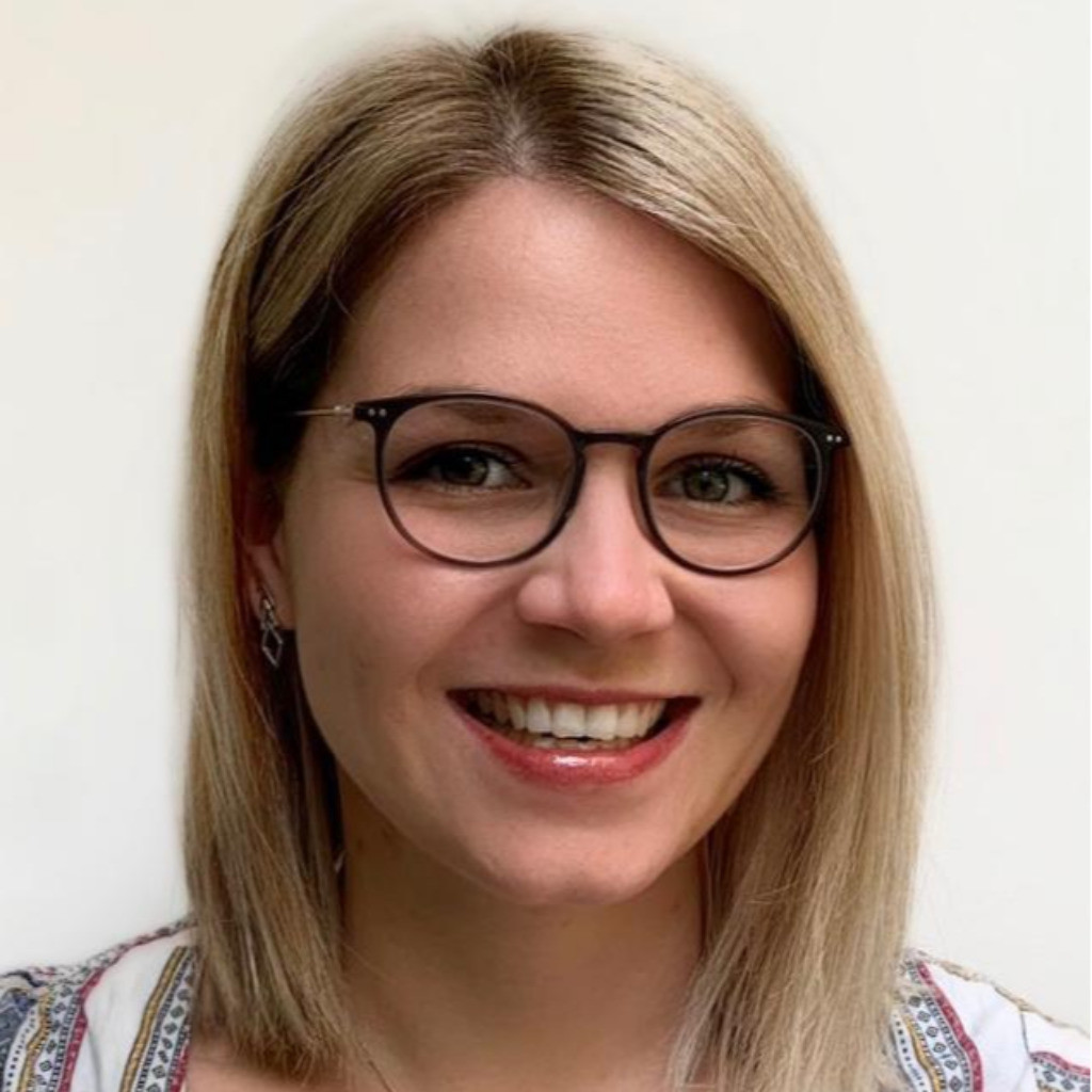 Vanessa Feß - Kundenberaterin - CosmosDirekt | XING