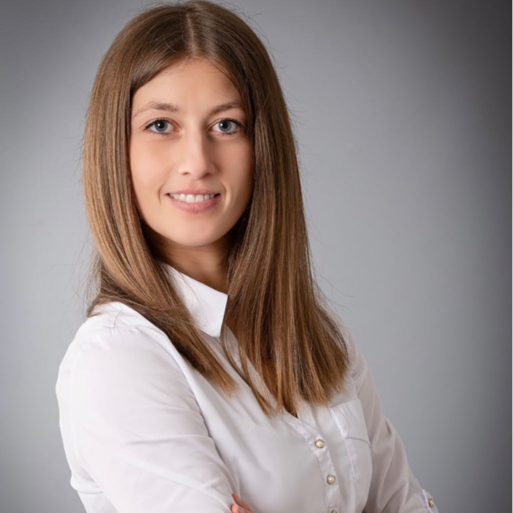 Eva-Maria Geisen - Sachbearbeiterin Leistungsgewährung SGBII ...