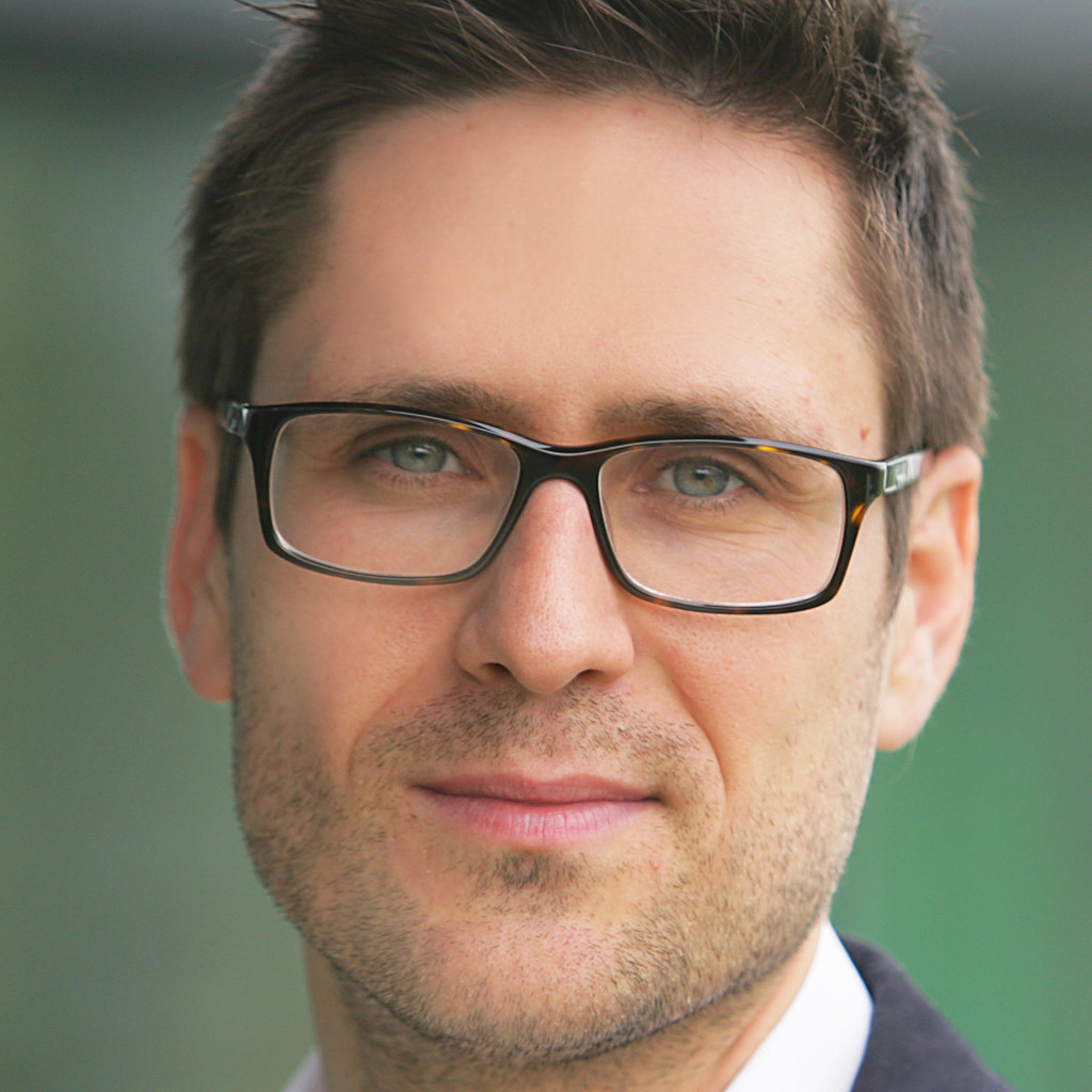 Dr. Tobias Weigl - Arzt, Gründer und Geschäftsführer - BOMEDUS GmbH | XING