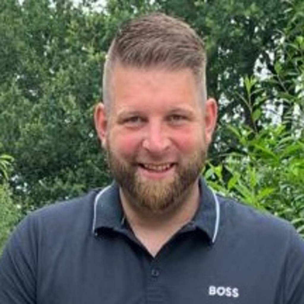 Sebastian Springer - Schlosser - Heimische Landwirtschaft | XING