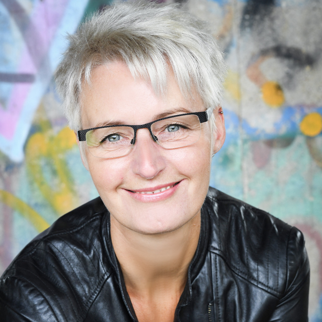 Andrea Wolff - Bekleidungstechnikerin - Florett Textil | XING