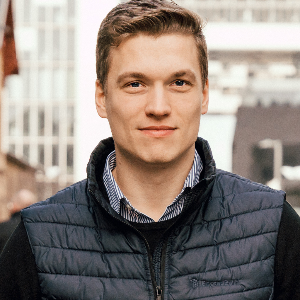 Christopher Heberlein - Growth Equity Investor - DTCP | XING