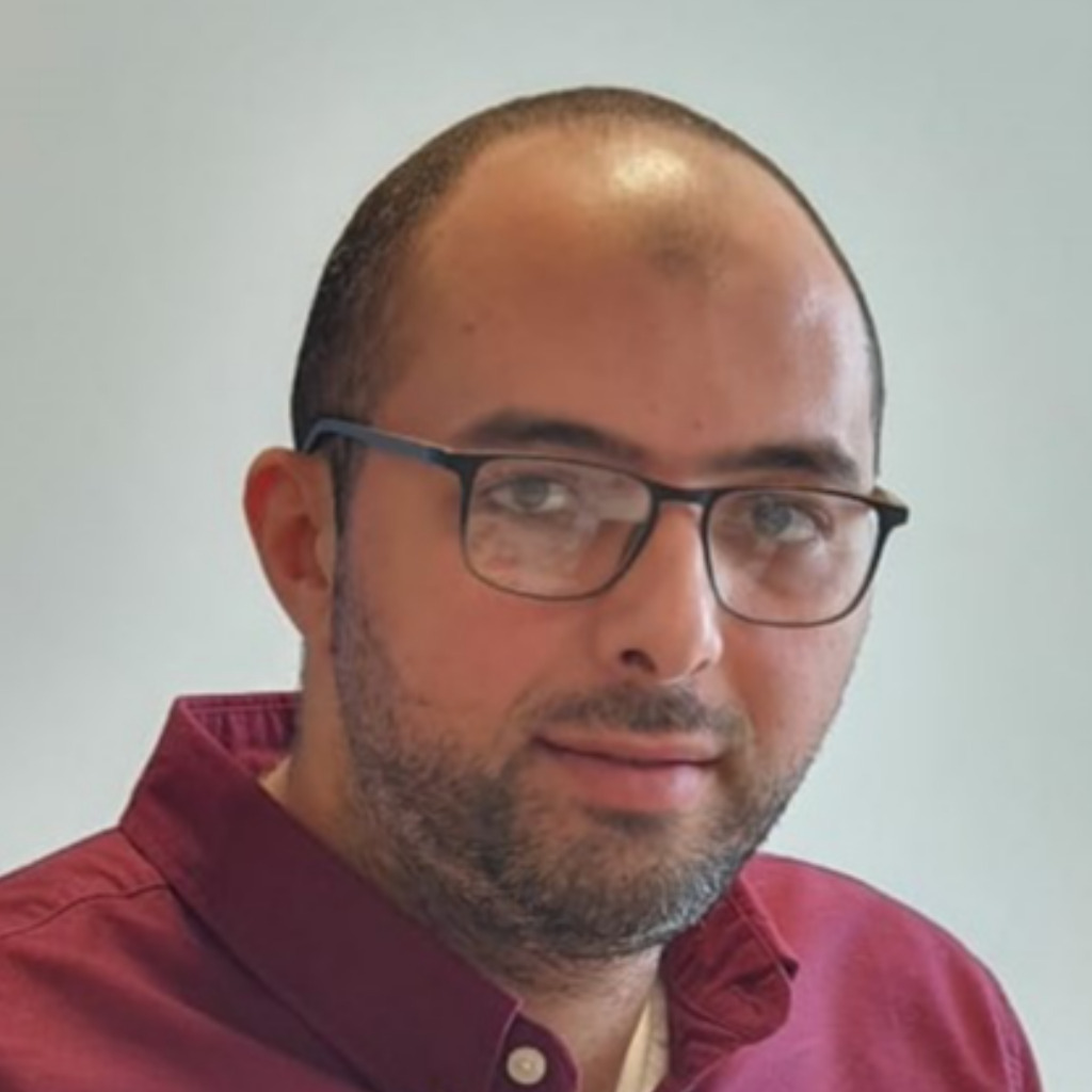 Mahmoud ElSheikh - Senior Domain Specialist Cloud Engineer - Data ...