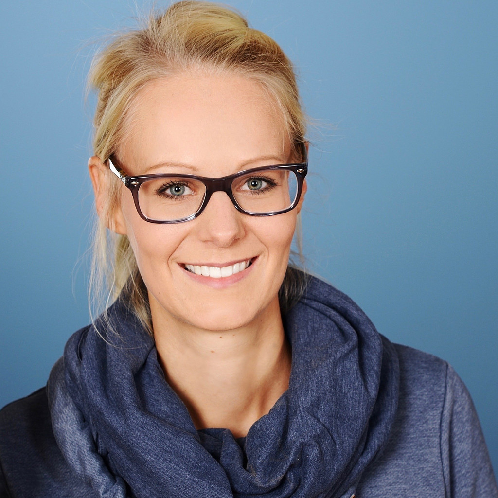 Birte Schmidt in der Personensuche von Das Telefonbuch