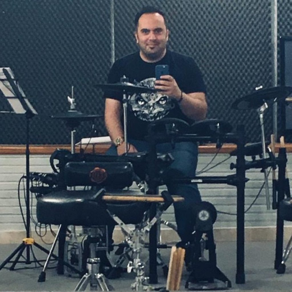 ali yaghoot - Musician - Modern Music School | XING