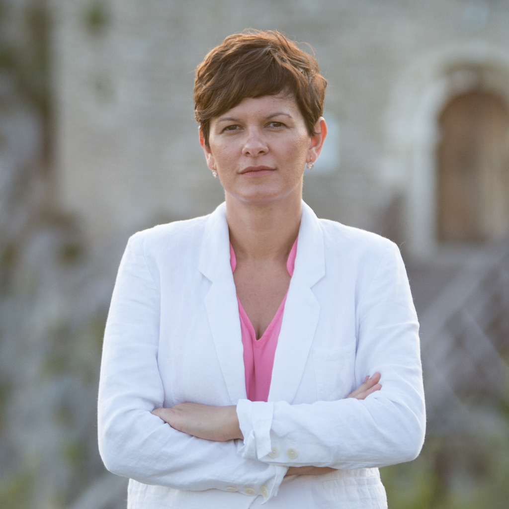 Dr. Azra Dedic-Schwaiger - Managing Director - Friedrich Glanz GmbH | XING