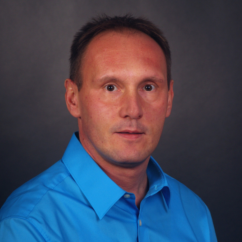 Darko Lesic - Maschinenbauer - elumatec AG | XING